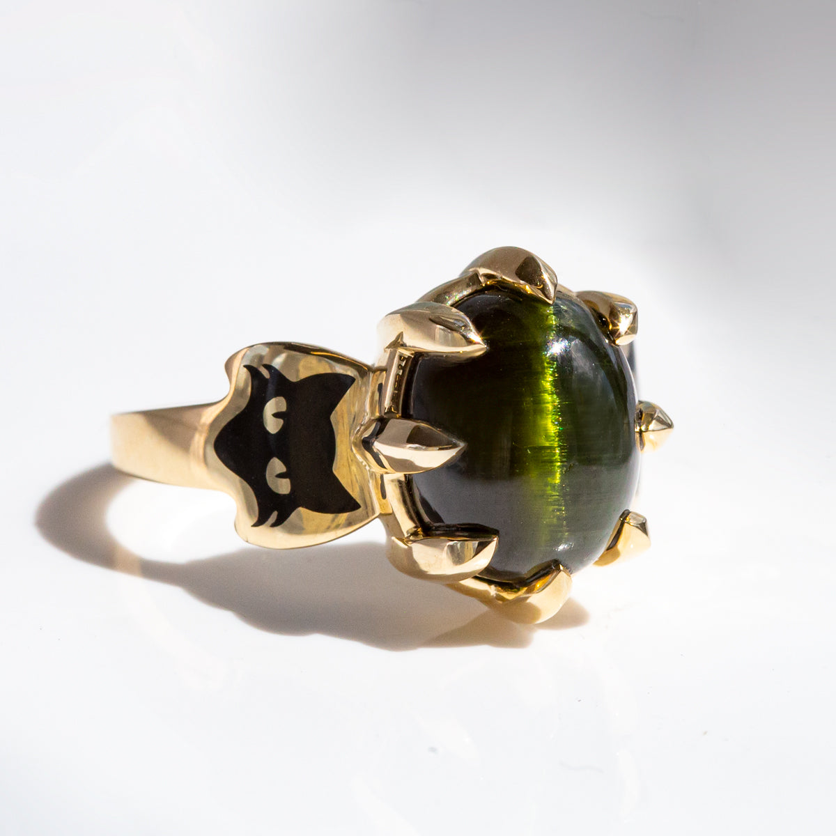 Cat eye stone gold ring store